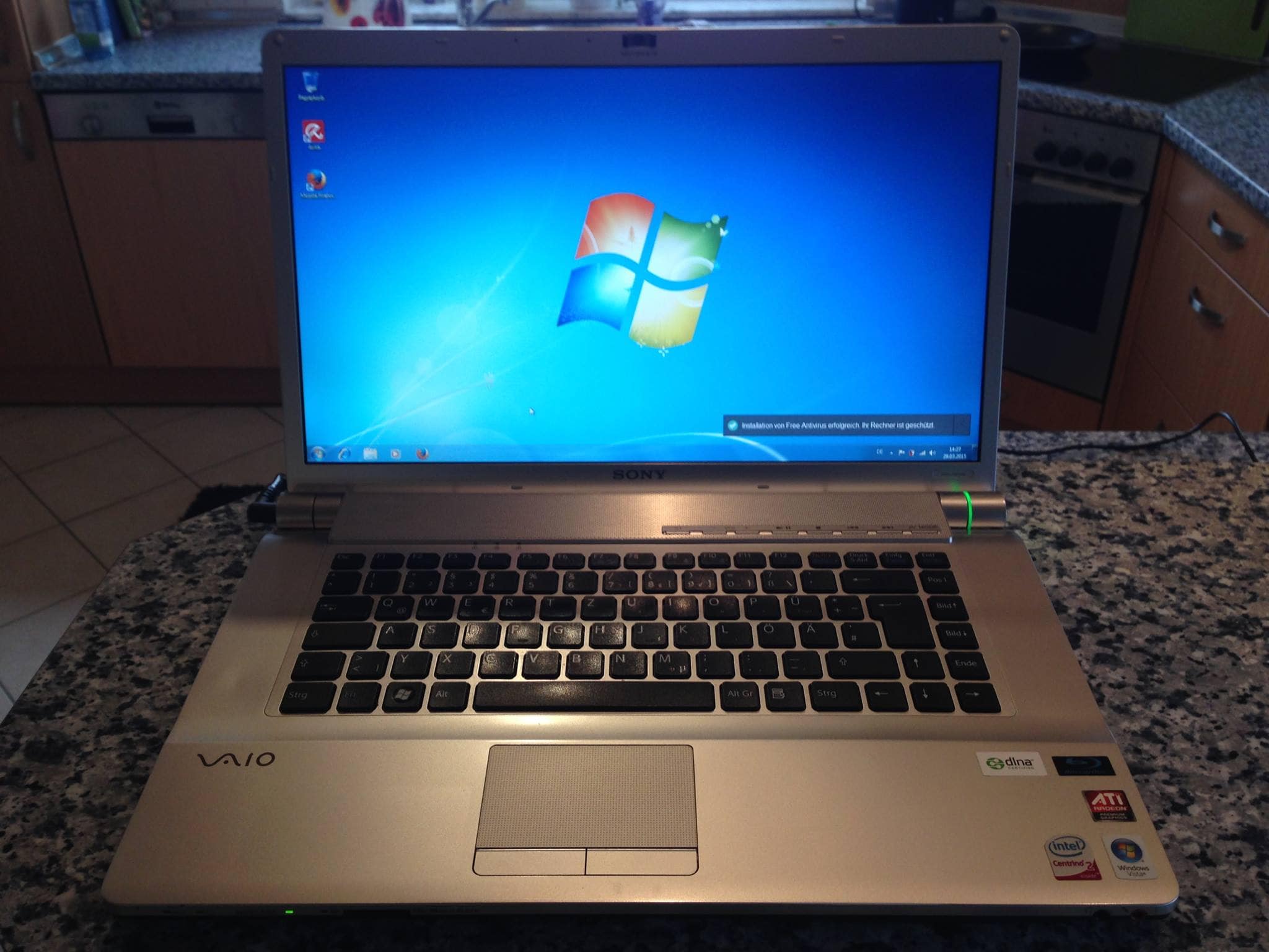 Sony Vaio VGN-FW31M Windows 7 installieren mit USB - itsystemkaufmann.de